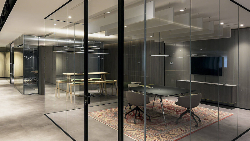Custom Glass & Mirrored Walls, Charlotte, NC | SCG Glass